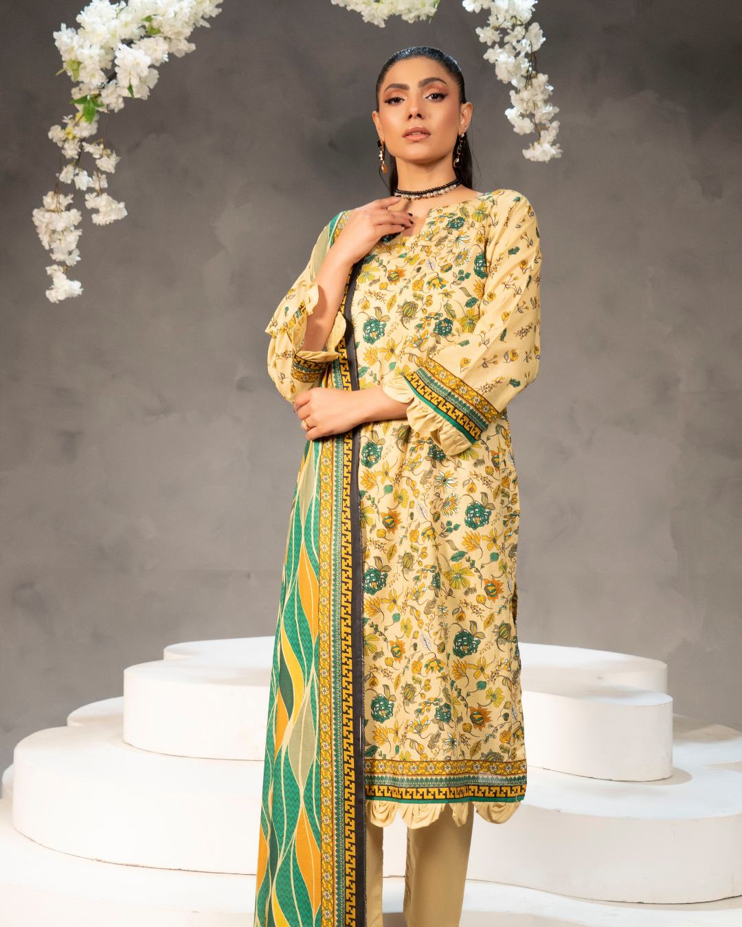 3 Piece - Mahi Unstitched Skin Ladies Transliminor Magic Print Lawn Su ...